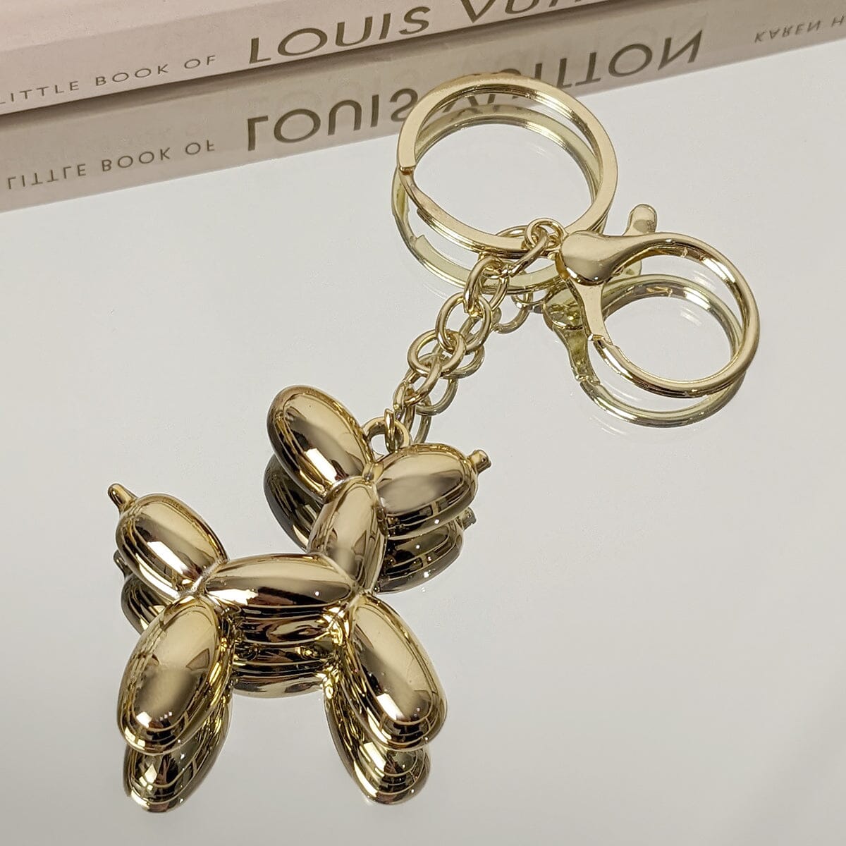 Gold Balloon Dog Keyring – Rowen Homes