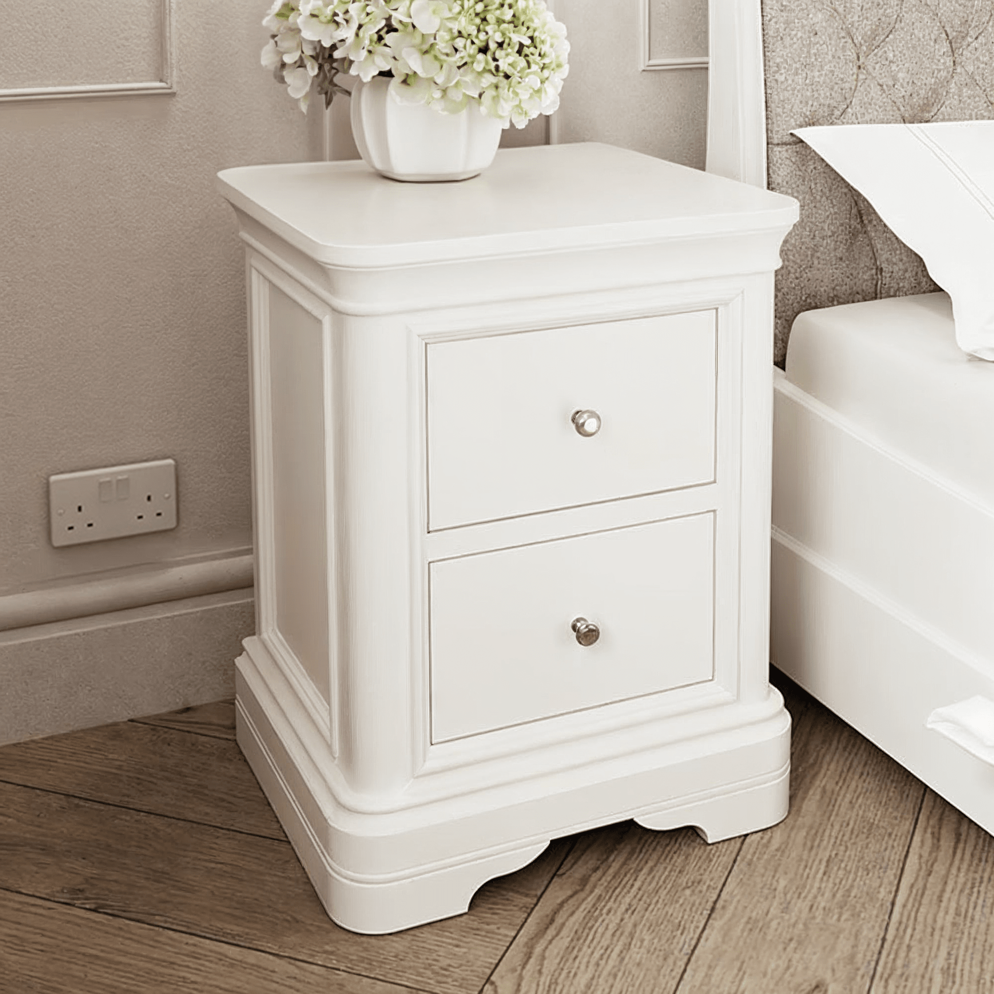 Louvre White Wooden 2 Drawer Bedside Table – Rowen Homes