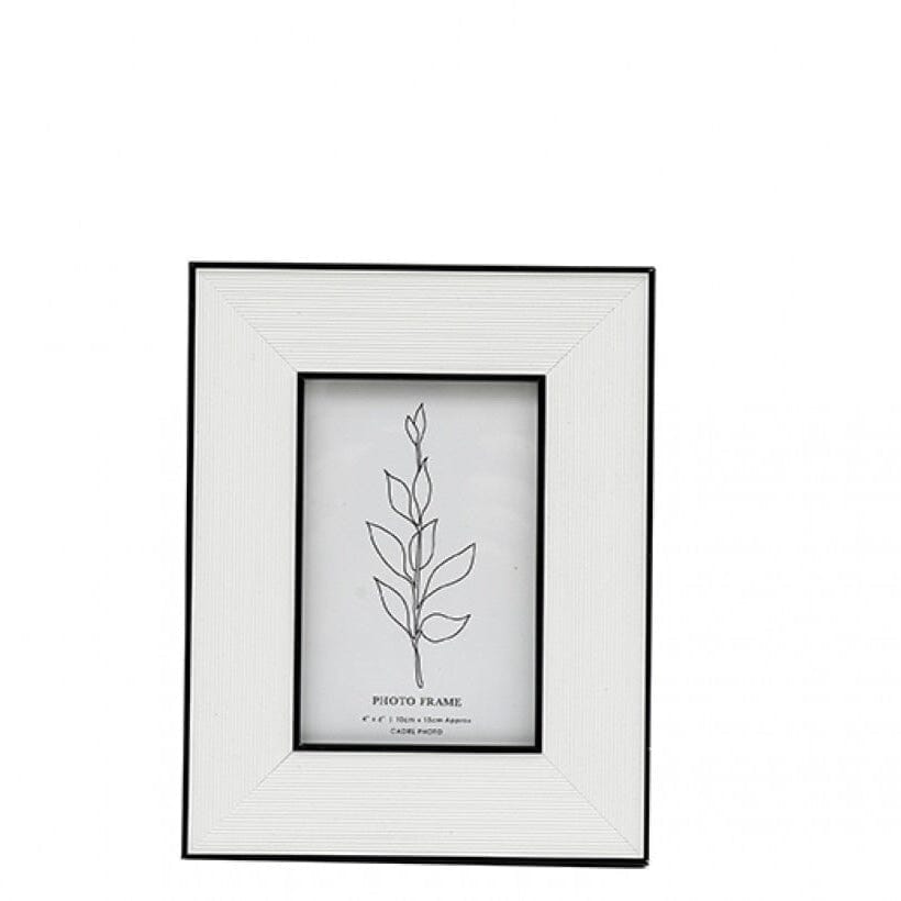 Lysa Black & White Monochrome Photo Frame- 4x6" – Rowen Homes