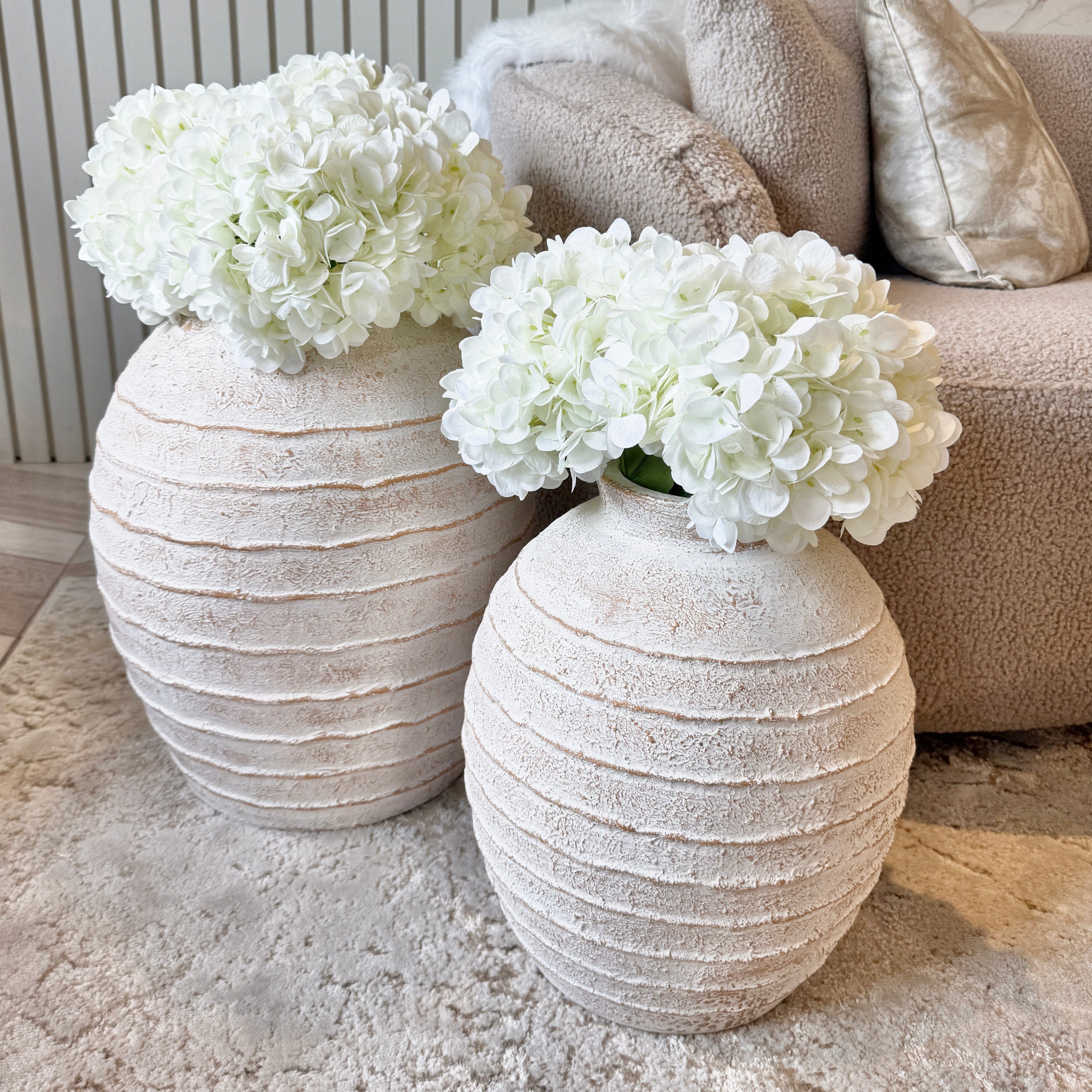 Marella Medium Distressed White Wash Decorative Ribbed Vase – Rowen Homes