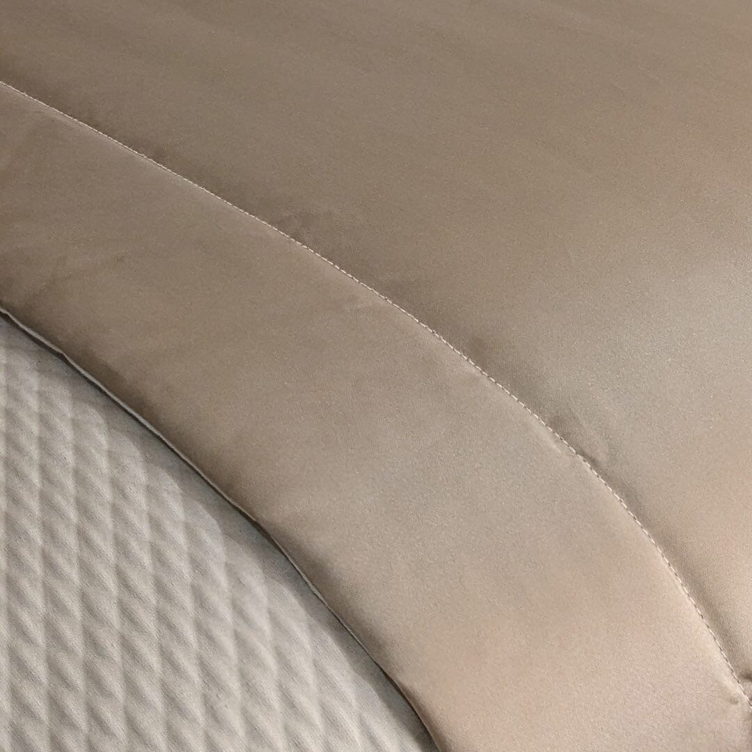 Serena Hazel Satin Luxury Bed Runner – Rowen Homes