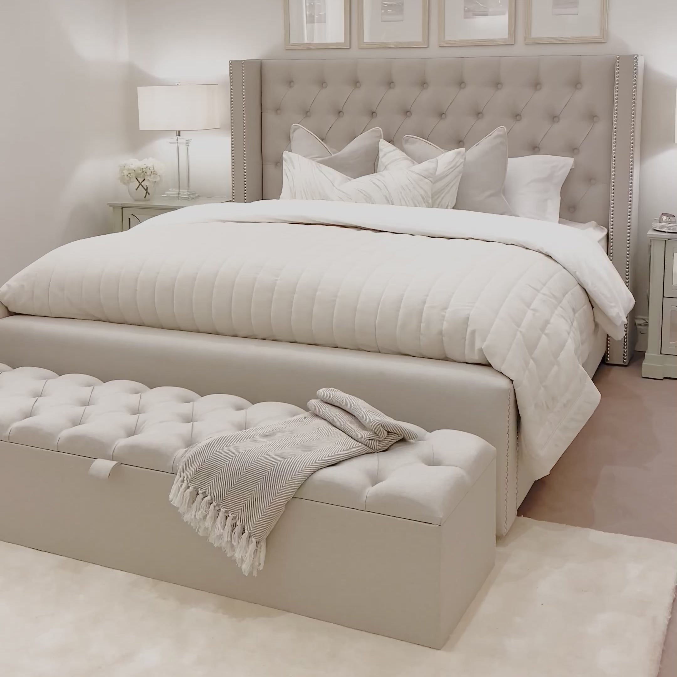 Harper Grey Tweed Buttoned Silver Stud Wing Chunky Bed – Rowen Homes