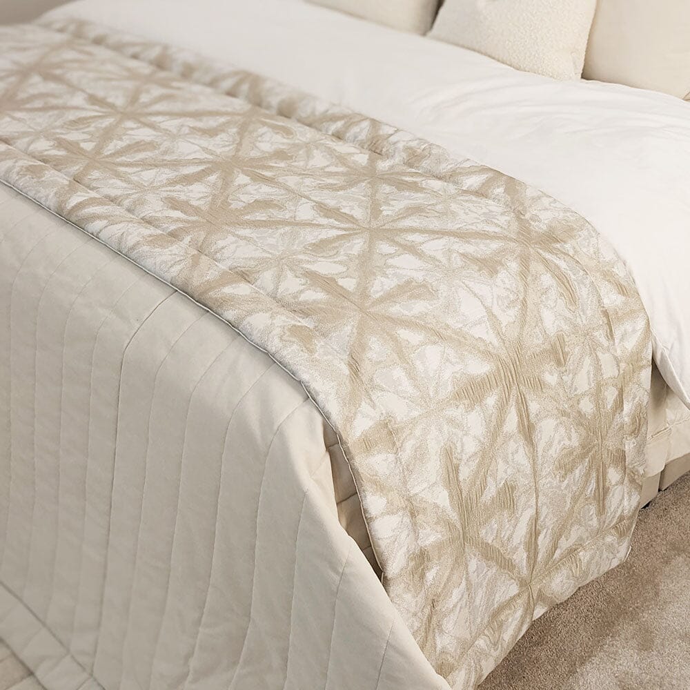 Arizona Cream & Nude Print Bed Runner – Rowen Homes
