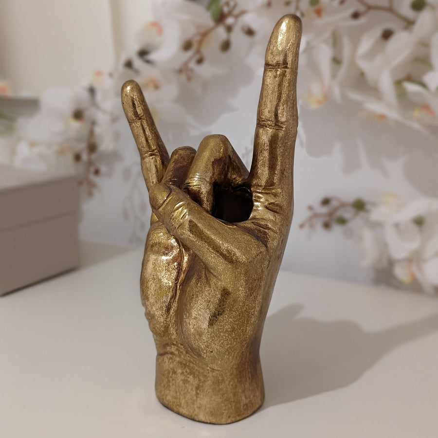 Home Decorative Ornaments & Sculptures UK | Rowen Homes