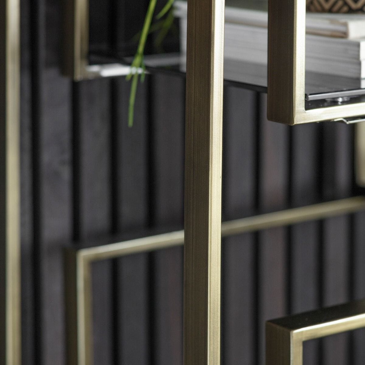 Moorgate Bronze Open Display Unit – Rowen Homes